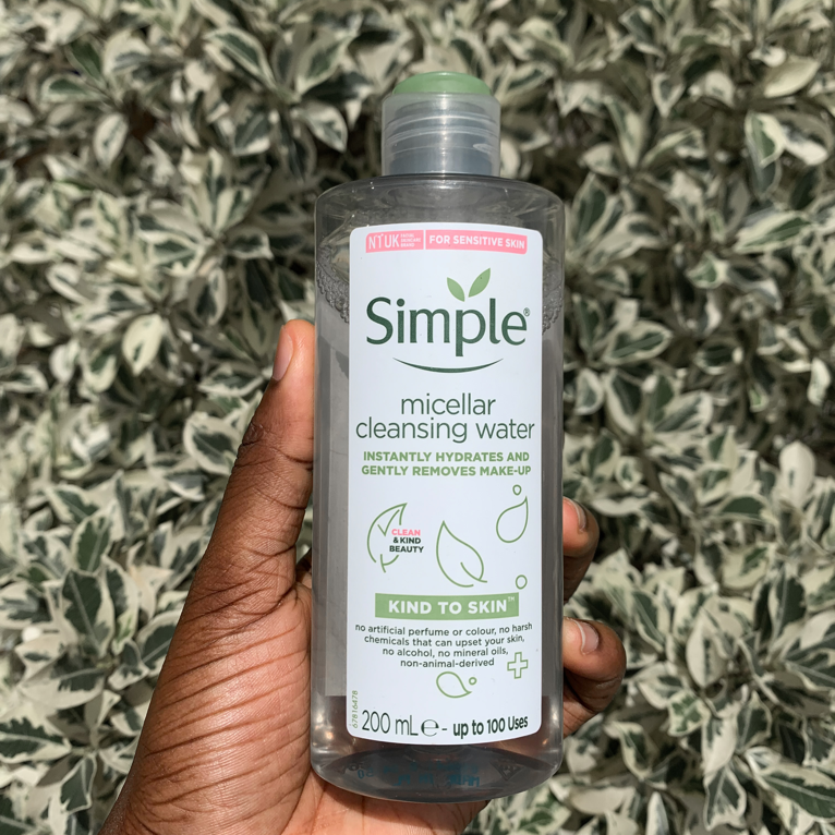 Simple water micellar store